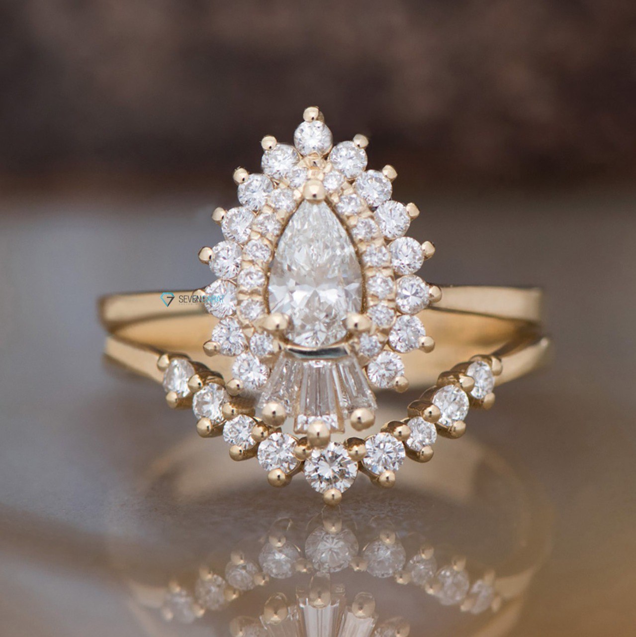 Gatsby Diamond Ring: A Timeless Art Deco Treasure